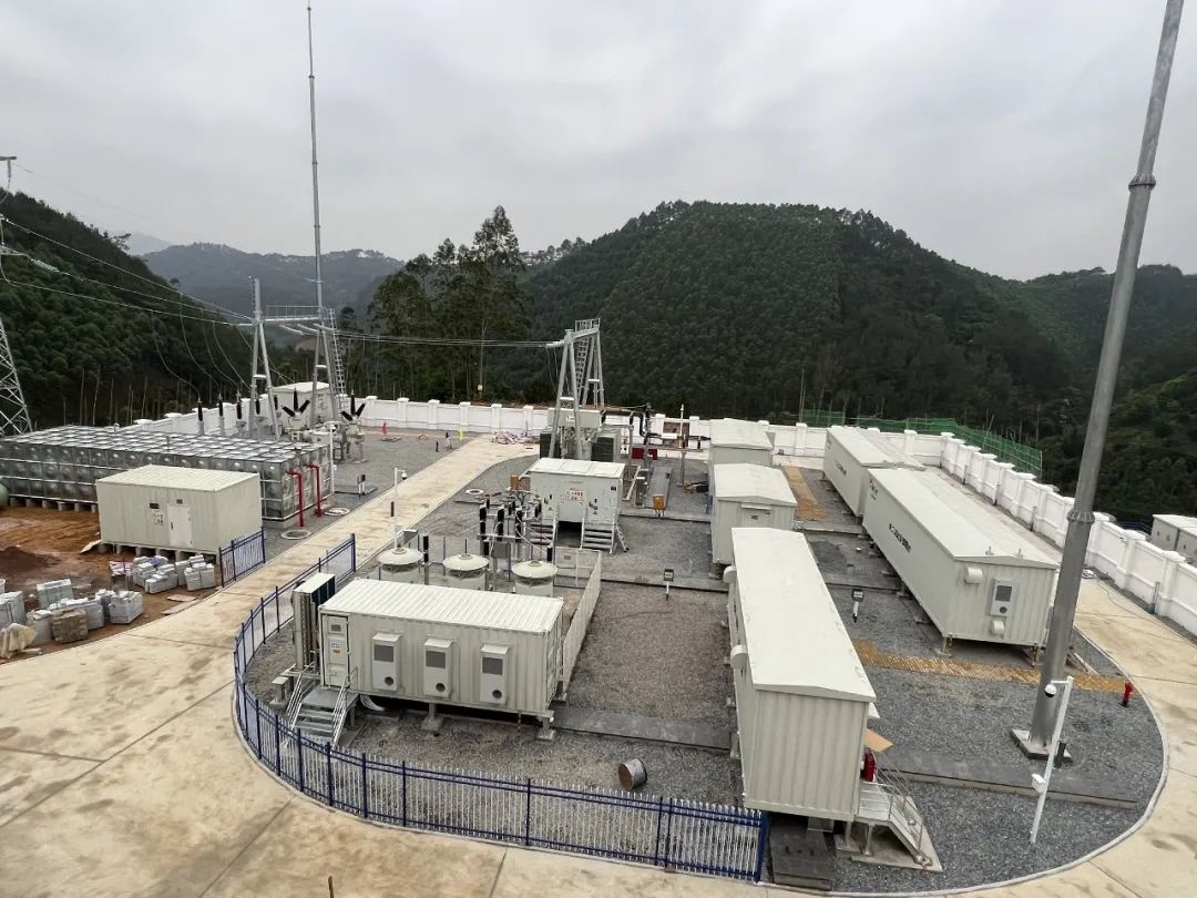 华润电力广西公司岑溪昙容三界顶70MW风电项目全部风机基础浇筑完成 - 砼牛网